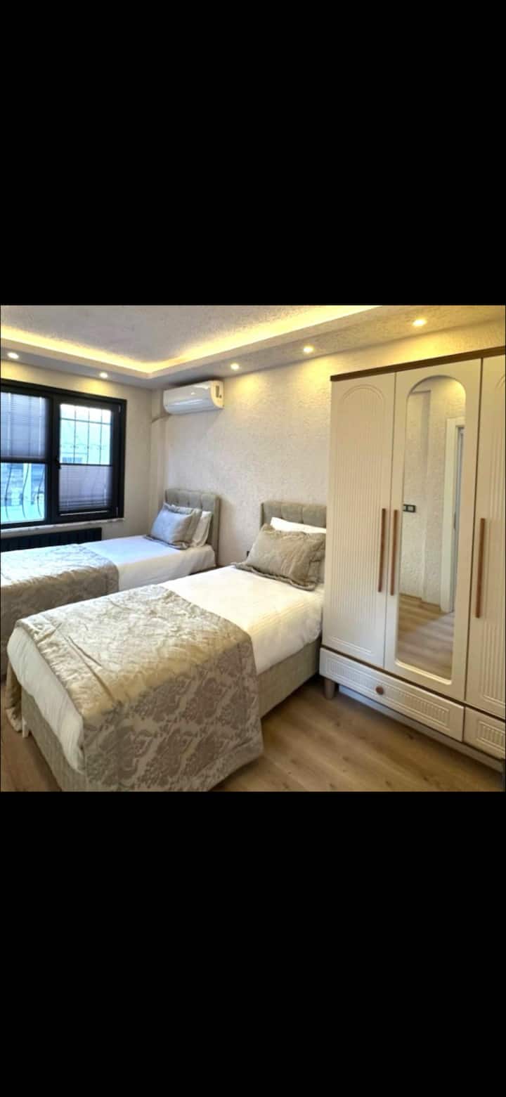 Jiv Jiv Old Town,we Are At The Center Of İStanbul - Cihangir