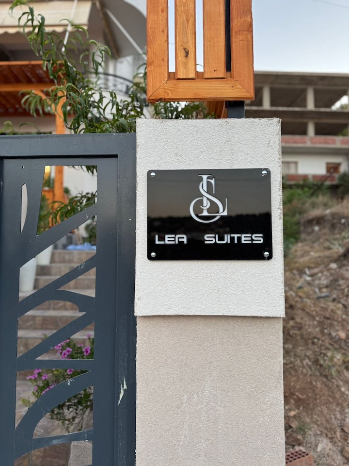 Tristan Apartment By Lea Suites - サランダ