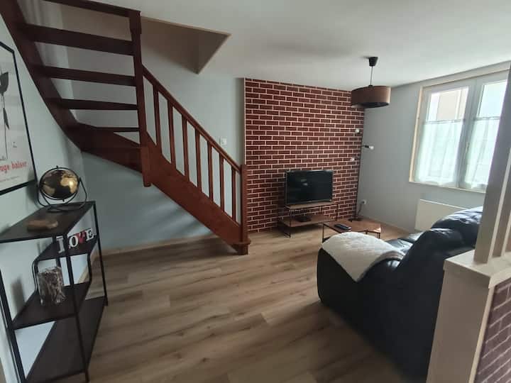 Le Rouge Baiser
Gîte De Charme Et Love Room - Ault