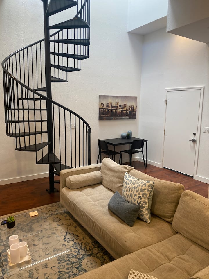Wood Street Lofts 2 - Oakland, CA