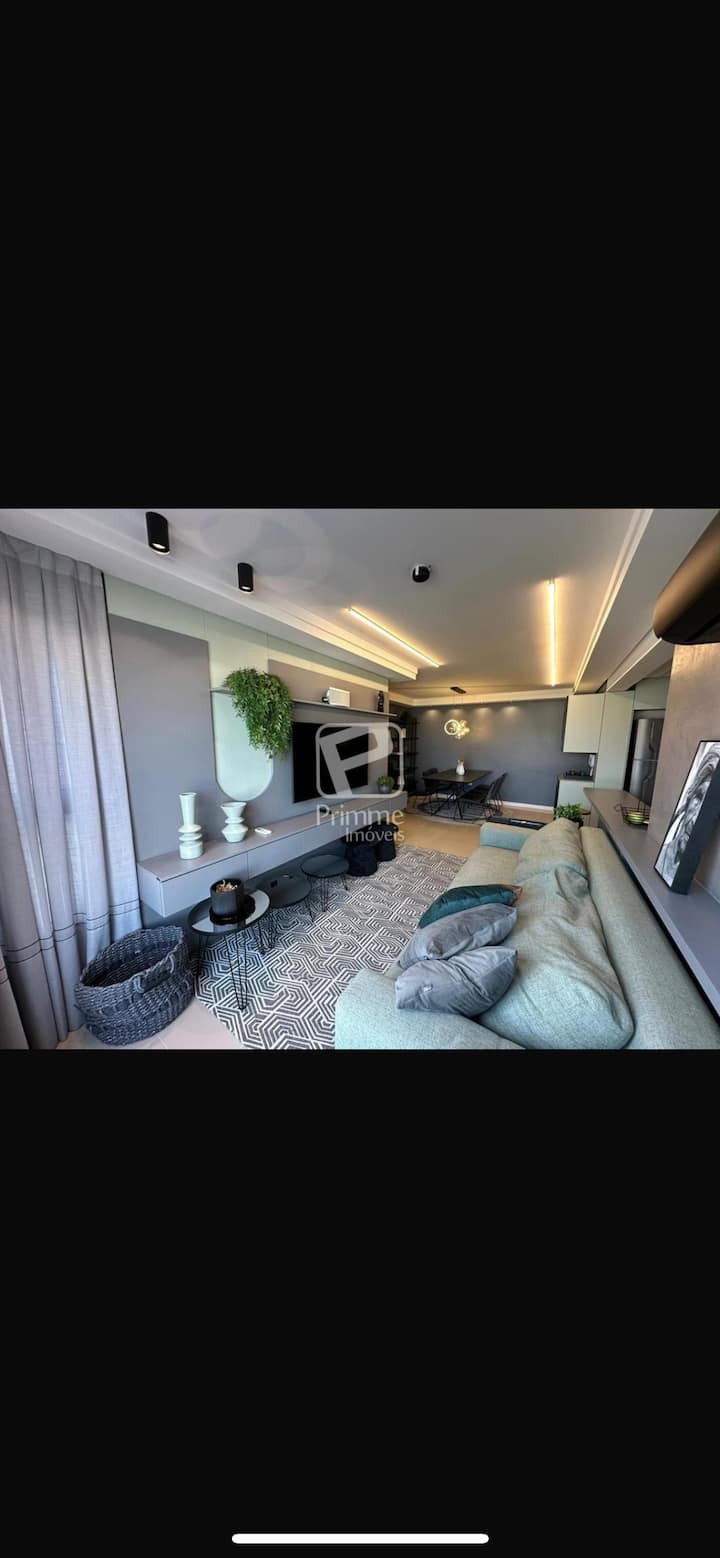 Apartamento 2 Quartos Alto Padrão - Balneário Camboriú