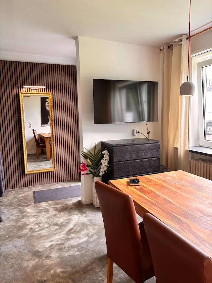 Gemütlich 2, Netflix Und Cafe´ - Lübeck