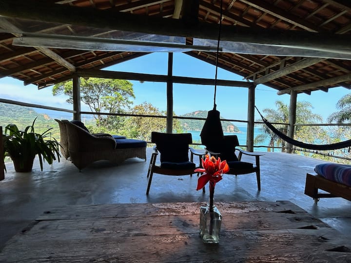 3 Suítes - Cond. Fechado-vista Para Barra Do Sahy - São Sebastião