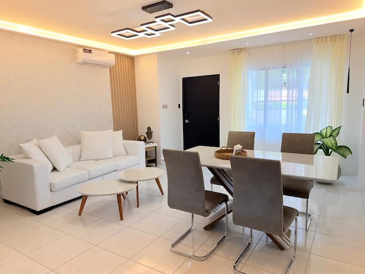 Departamento En Urbanización - Manta