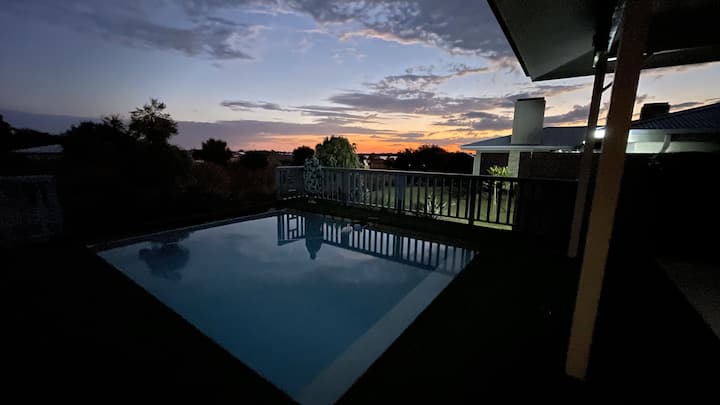 Luxury Getaway On The Water - Vaal Marina