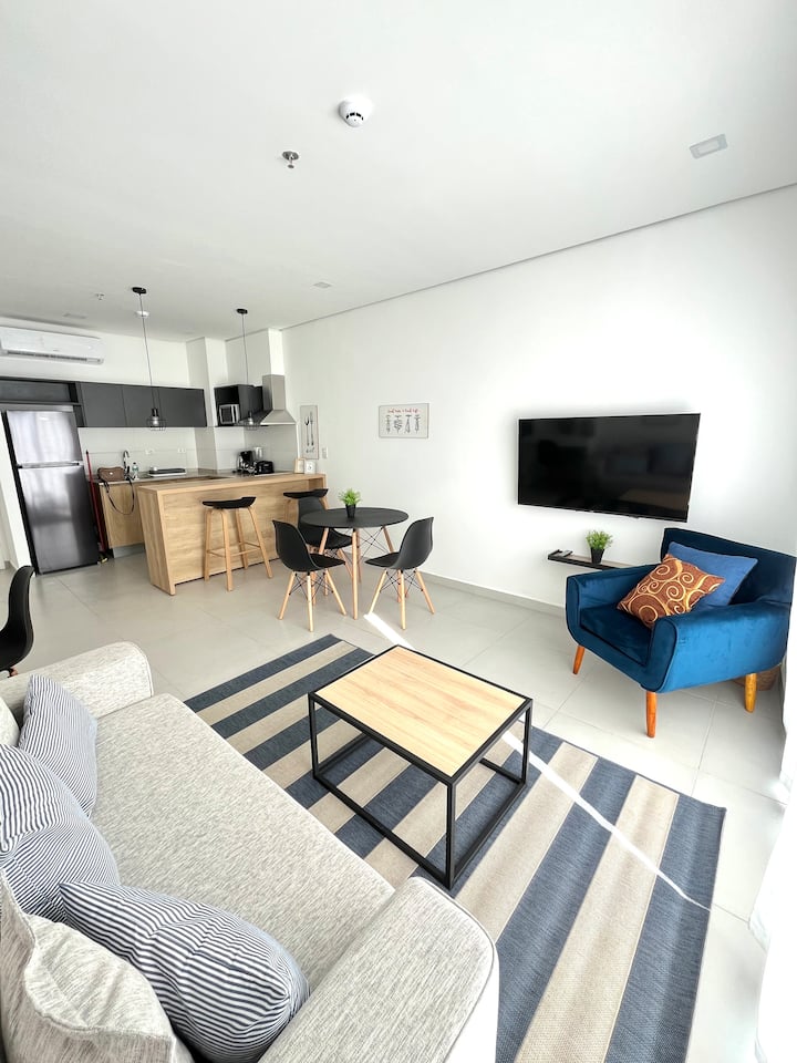 Depto. En Asunción, Excelente Ubicación! 1 Dorm. - Asuncion