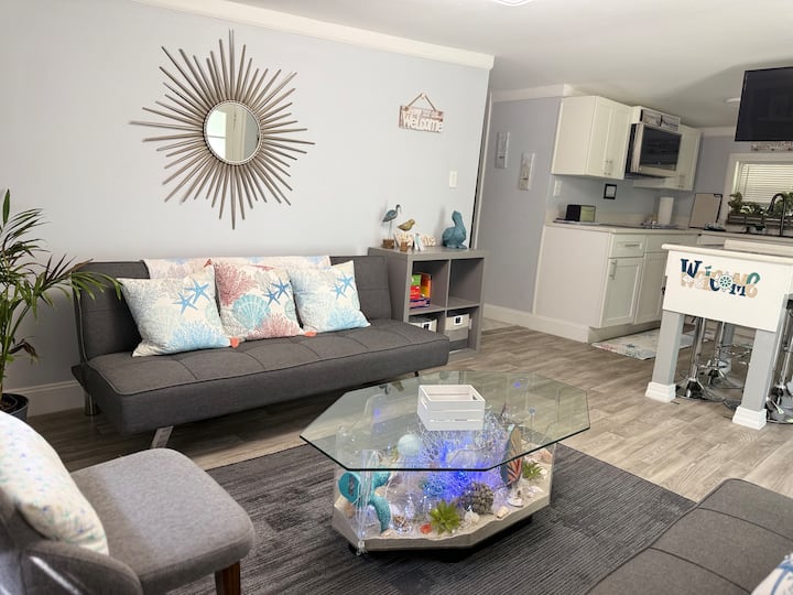 2 Bedroom
Cocoa, Beach House 2 - Cocoa, FL