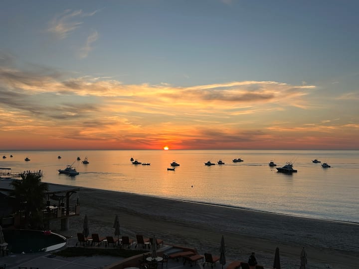 Amazing Beachfront Sunrise Views - Updated Villa - Los Barriles