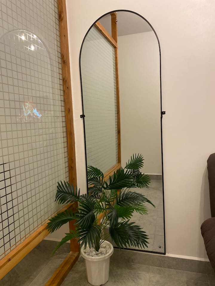 Stay Different. Feel At Home. - Kenya