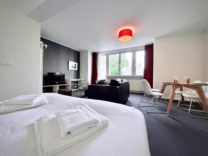 Peaceful 35m² Backside Studio In La Cambre - Uccle