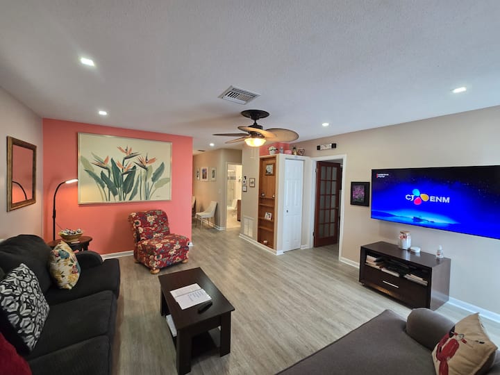 Palms 1 - 2bdrm 2miles To Dania/hollywood Beaches - Dania Beach, FL