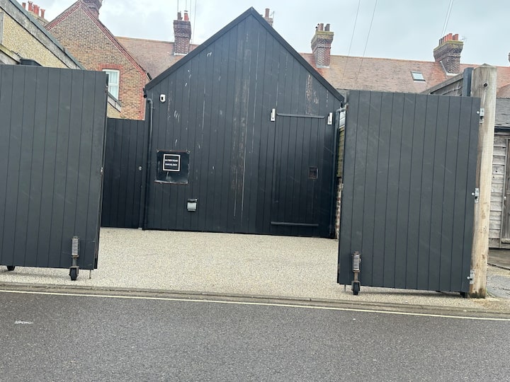 Cabin Close To The River & Beach - Arundel