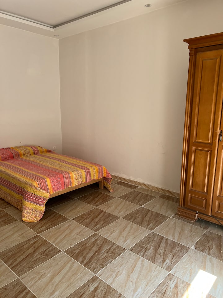 Charmant Appartement Dans Une Villa à Valmascort - Annaba