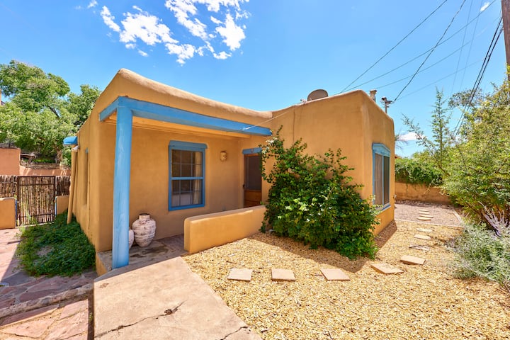 Casa Viva De Tres Mujeres - Santa Fe, NM