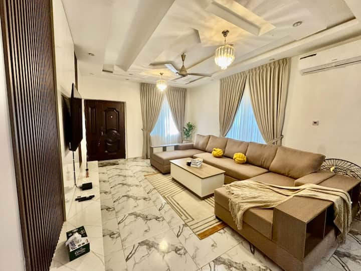 The Luma Luxury Suite – Serene 3br Home - Ghana