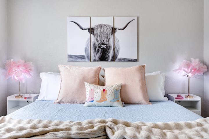 Home In San Antone Bmt- Lackland 8 Mins! - San Antonio, TX