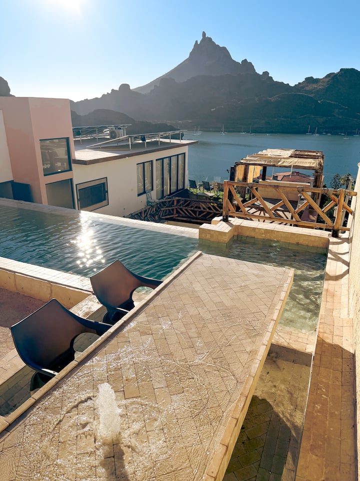 In-pool Dinning | Tetakawi & Ocean Views - San Carlos Nuevo Guaymas