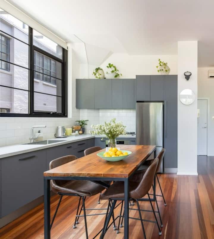 Converted Warehouse Apartment - Surry Hills