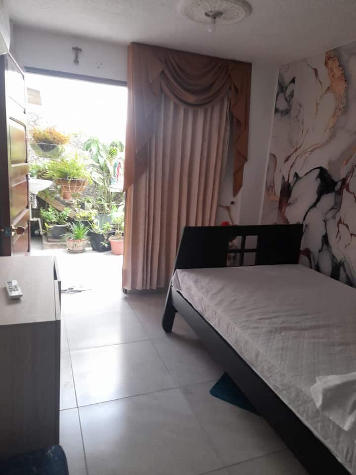 Hostal Completo Muy Familiar - Santa Marta, Colombia