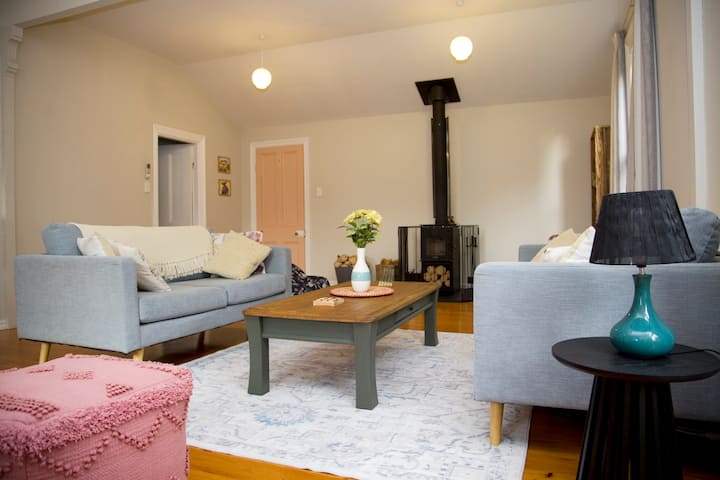 Cath's Cottage - 리틀턴