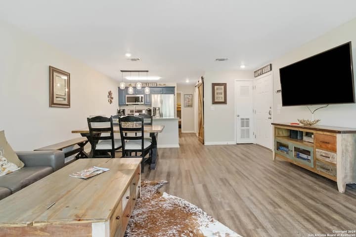 Remington Escape - New Braunfels, TX