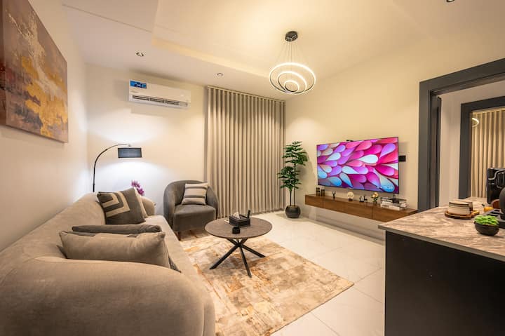Luxury Flat No.2 (1bedroom Near Airport/arab Mall) - Saudi Arabia