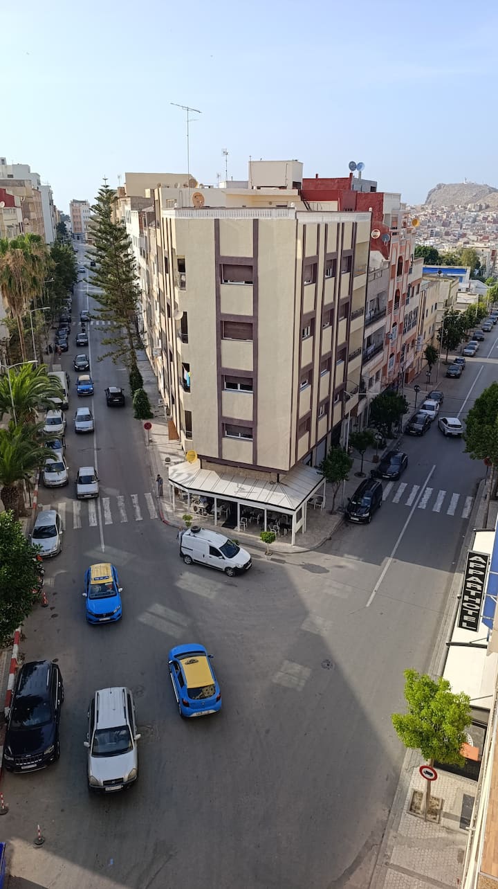 8 Personen In Het Centrum - Al Hoceima