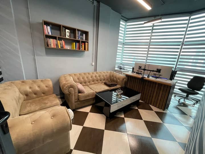 Zyre Per Konferenca Ditor Mujore - Kosovo