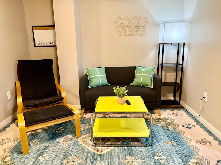 Stay On Spring #1 • Spacious • Pet-friendly • Dtsf - Sioux Falls, SD