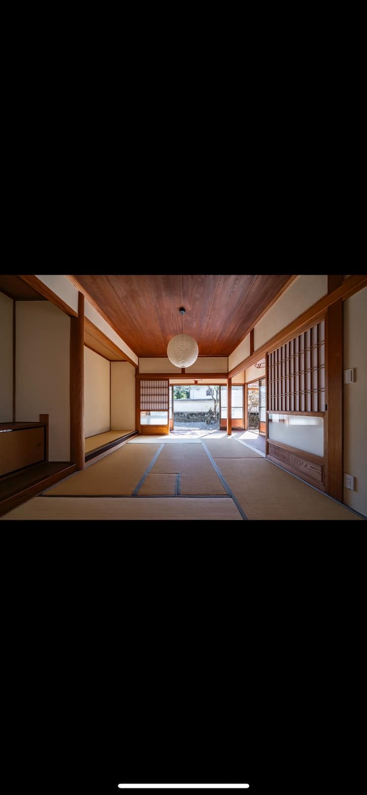 【一棟貸し】坂のうえの宿/定員10名/寝室3 - Kochi, Japan