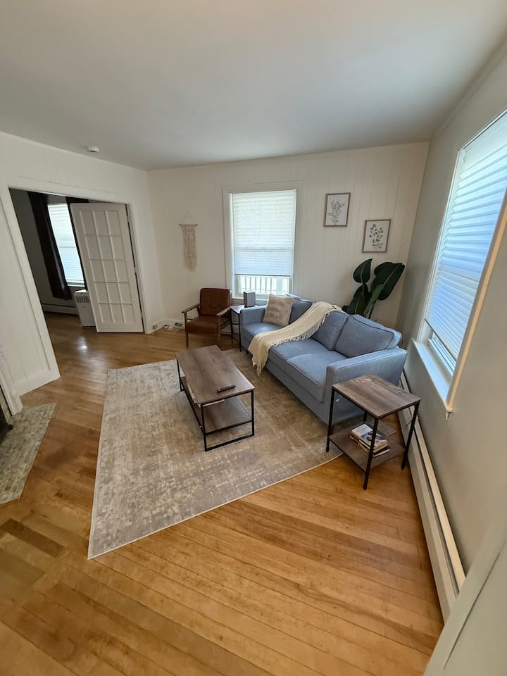 Large 3bd 1st Floor Apartment Minutes From 290 - ウースター, MA