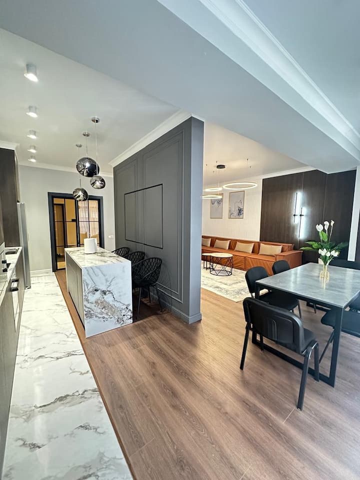 Luxury Apartments Toktogul #131 - Kyrgyzstan