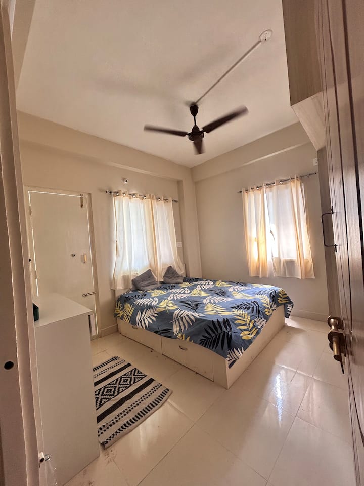 Spacious & Cozy House - Puttaparthi