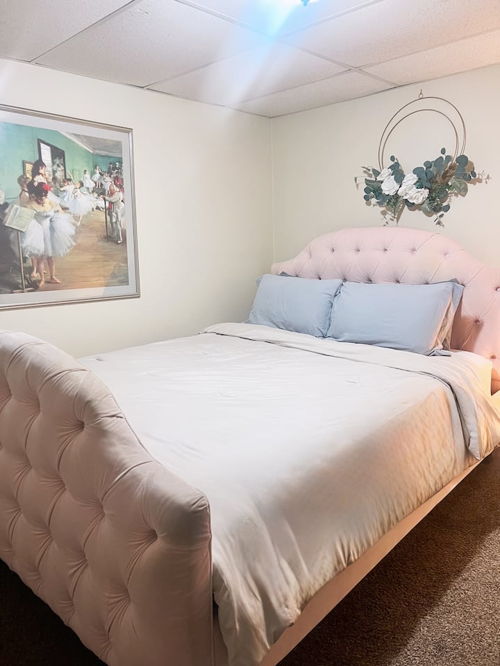 Near Nyc • Private 2br Basement Apt. With Parking - Bloomfield, NJ