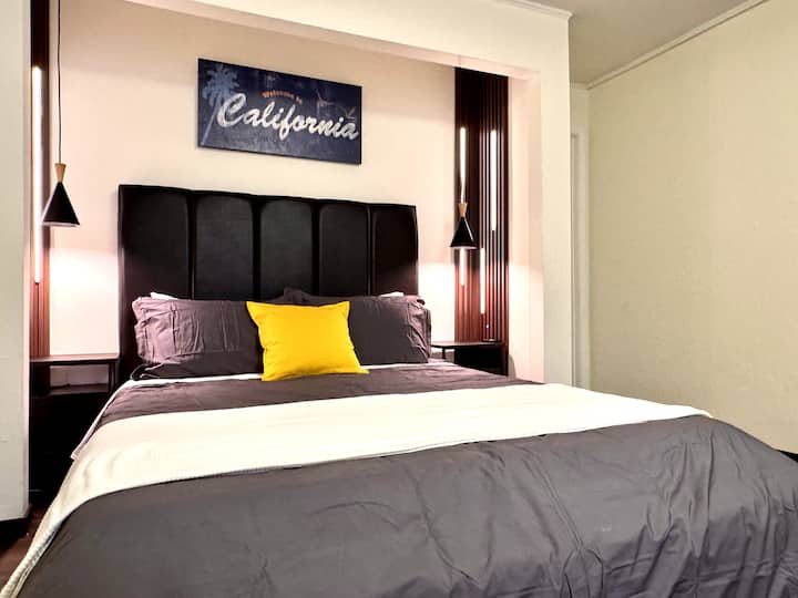 Studio/1ba | Prime Location | Renewed 2025 - San Clemente, CA