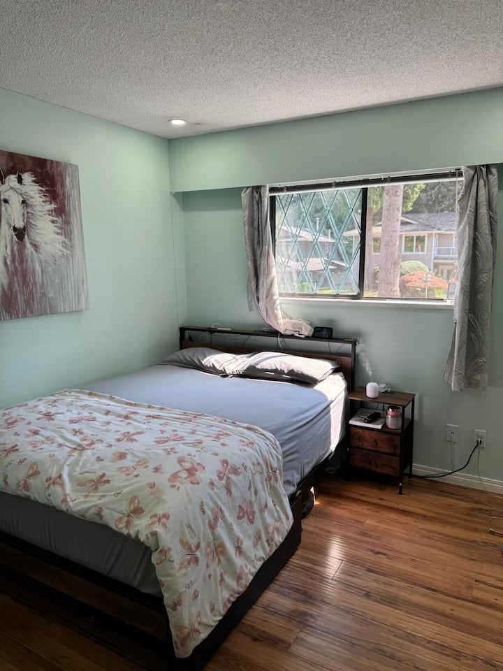 Cozy Budget Room – 30 Mins To Yvr | Shared Bath - Delta