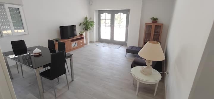 Casa Independiente En El Campo - Torrellano