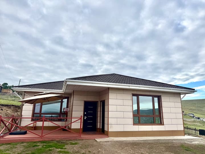 Cozy Cottage With Pick-up Service From The Airport - Mongolia