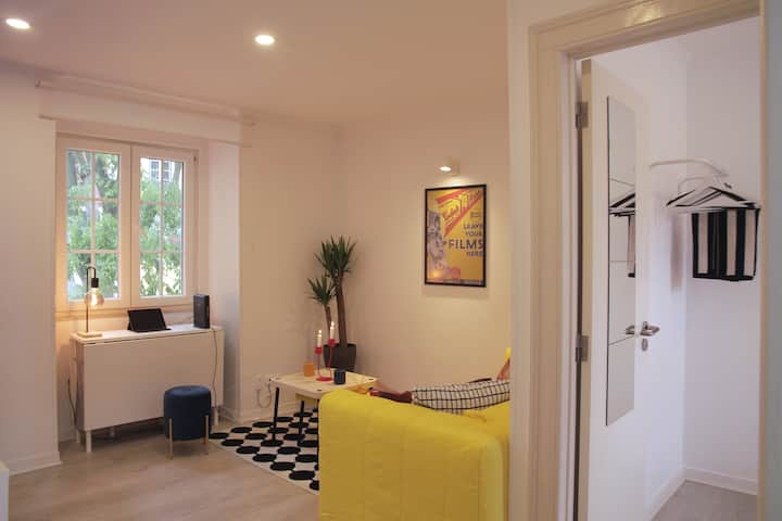 Cozy 1br In Alfama | Steps From Fado & Views - 里斯本