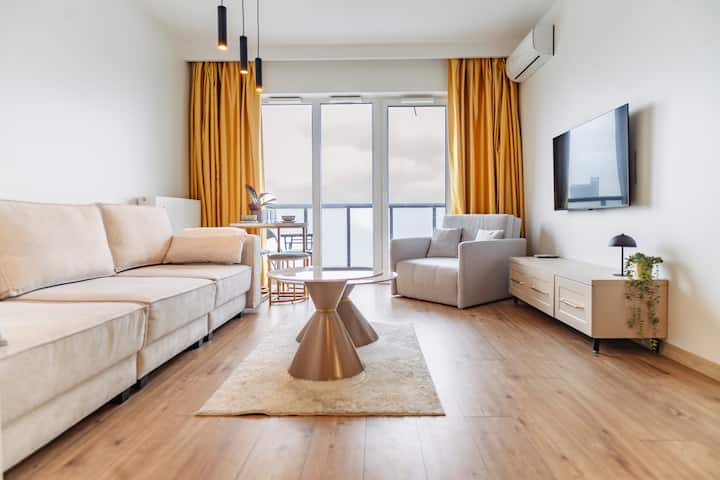 Global Apartments 16.21 — 16th Floor — Balcony - Katowice