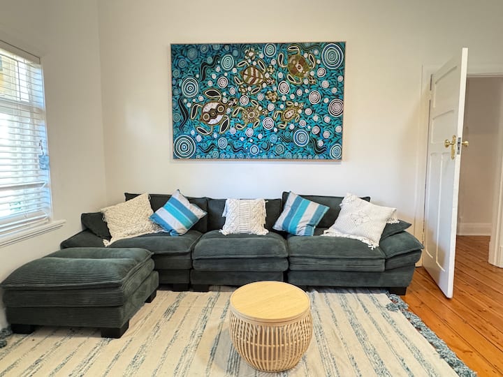 3br Home Btw City And Beach Close To Shops - Adelaida