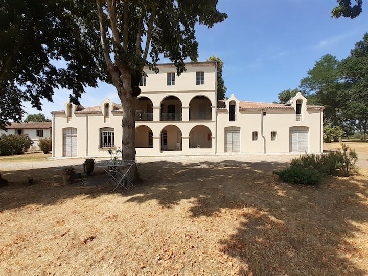Chambre Spacieuse Dans Un Domaine - Castelsarrasin