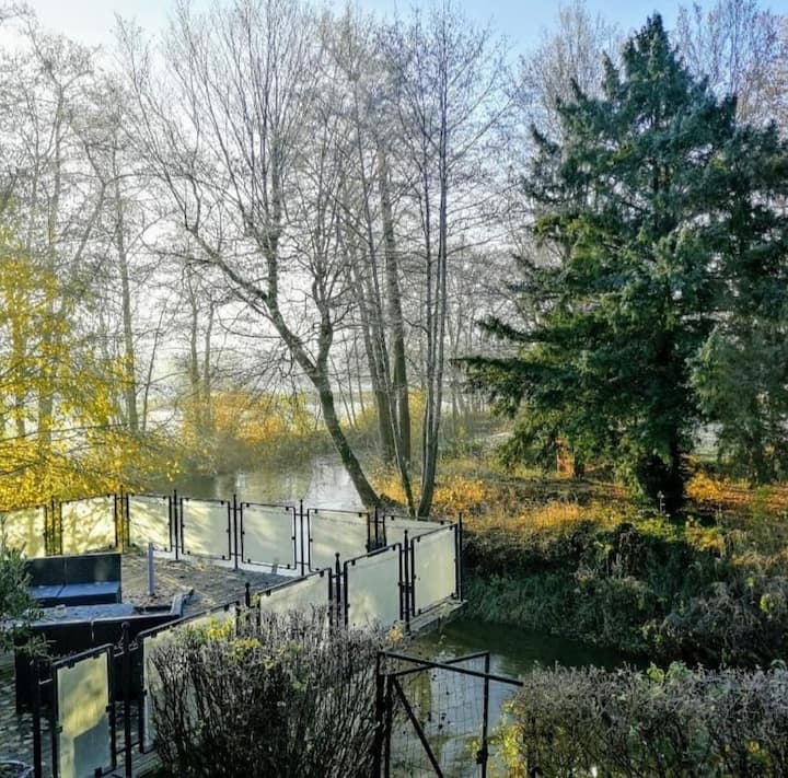 ÉVasion, Pause Au Bord De L'eau - Val-Joly
