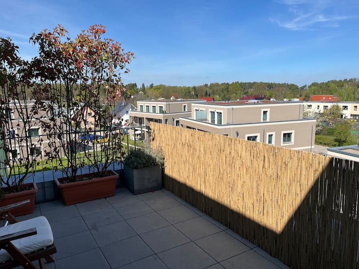 Helles Penthouse Mit Aufzug - Wildau