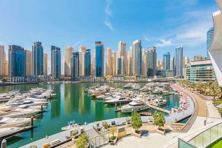 Penthouse W/ Indoor Pool & Jacuzzi | Dubai Marina - Dubái
