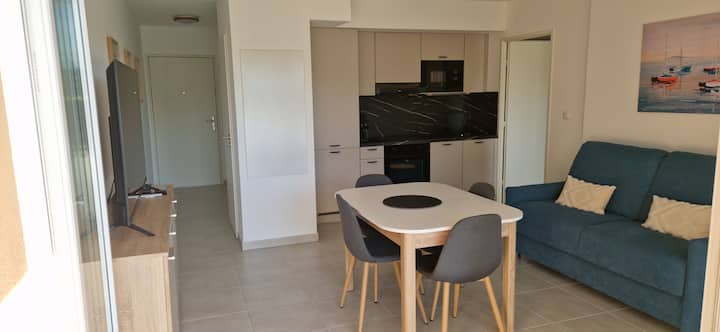 T2 Classé 3 * Dans Résidence Neuve Avec Piscine - Bormes-les-Mimosas