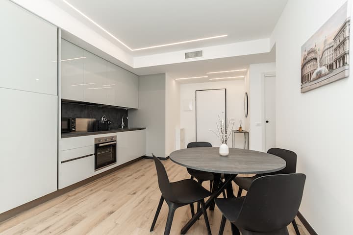 Urban Tower | Lanterna, Terminal, Centro Città - Genova