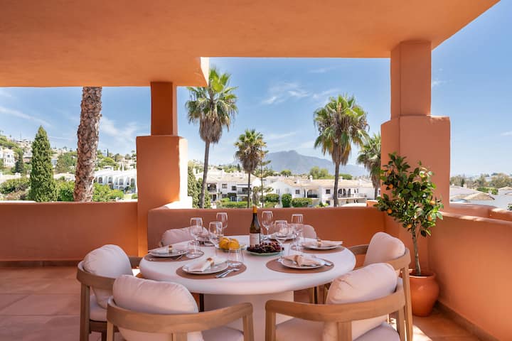 Near Golf, Terrace, Sea, Mountain & Golf View - Costa del Sol