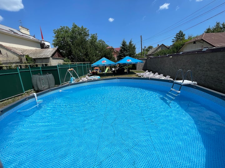 Дом возле моря с бассейном - Odesa