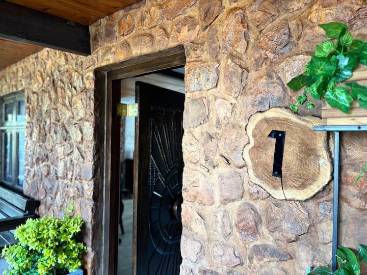 Casa Madeira 1 - Pinetown